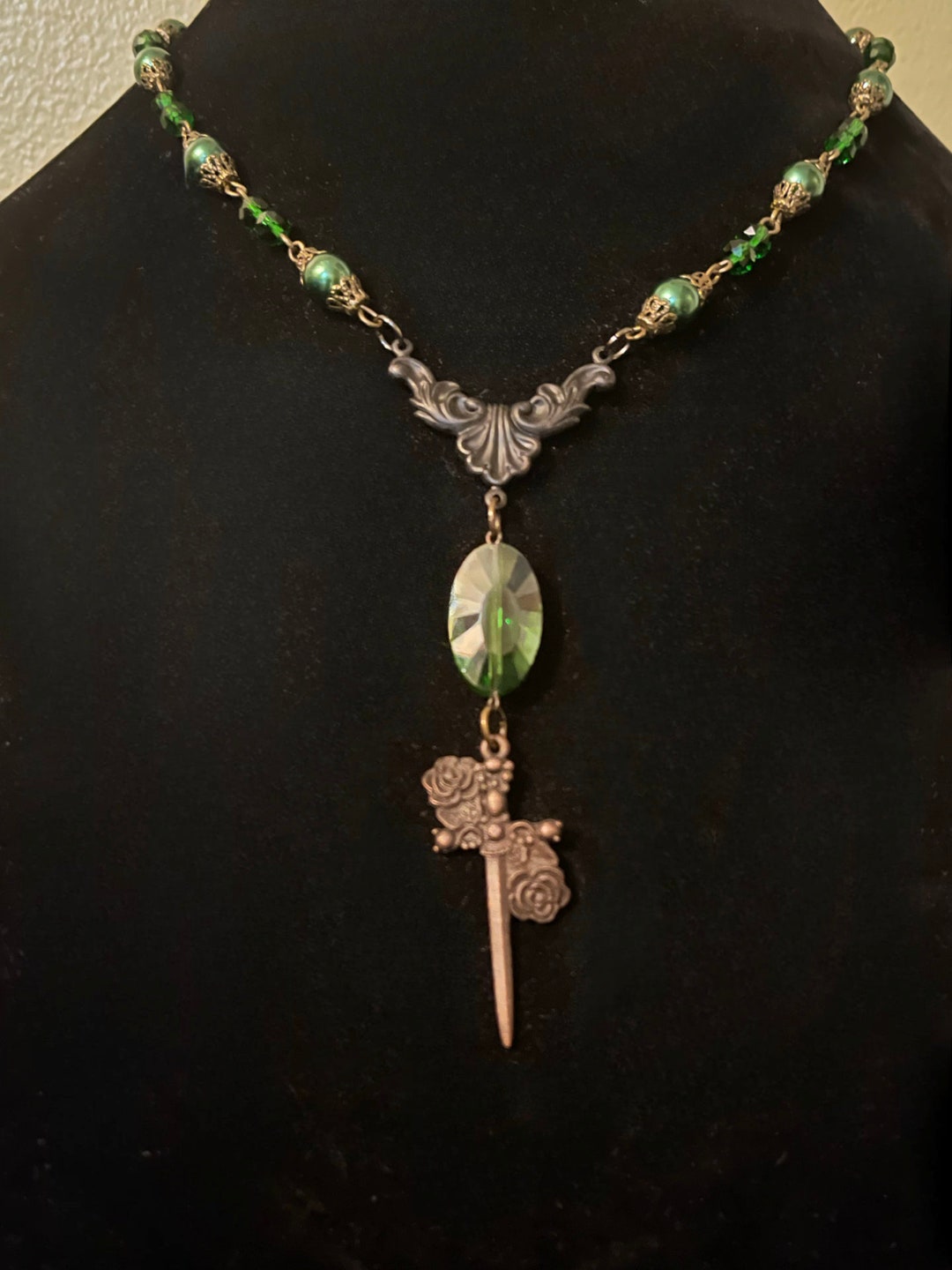 Emerald Beaded Dagger With Roses Dark Rosary Necklace - Etsy