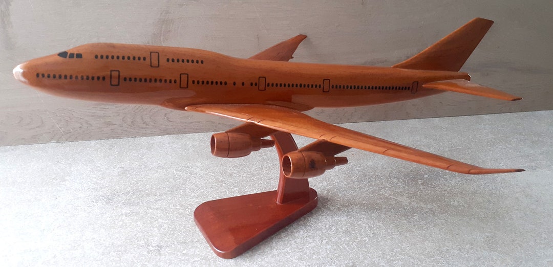 Model of the Boeing 747 in Varnished Wood Beautiful Finish Model for ...