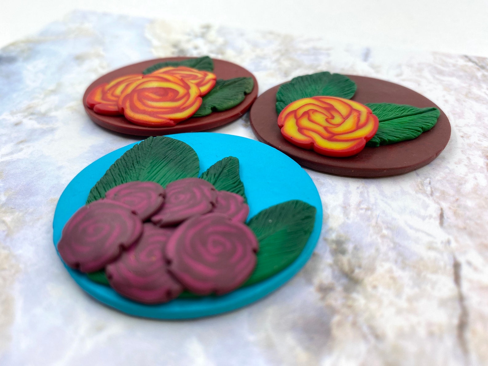 ROUND FLORAL MAGNET Round Brown Floral Magnet Floral Magnet - Etsy