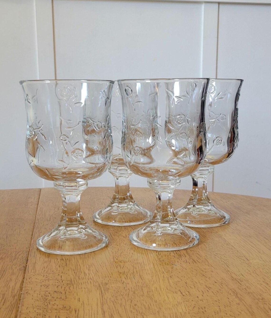 Vintage Anchor Hocking Savannah Pattern Large Footed Drinking Glasses ...