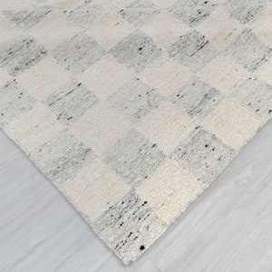 Ivory Grey Cheque Pattern Design Rug Wool Moroccan Inspired Rug Hand ...