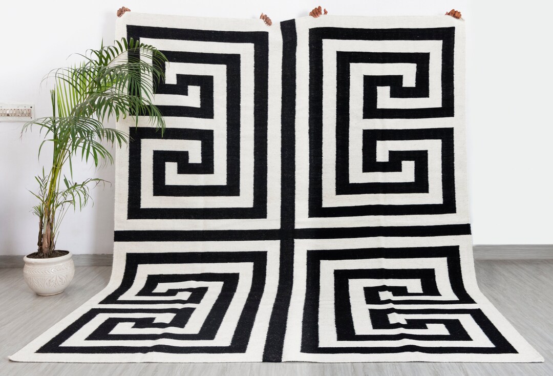 White Black Modern Geometric Design Hand Woven Wool Flatweave Rug ...
