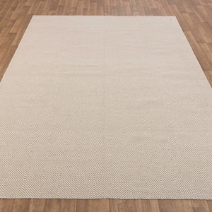 Wool Flatweave Rug Beige Hand Woven Geometric Diamond Pattern High ...