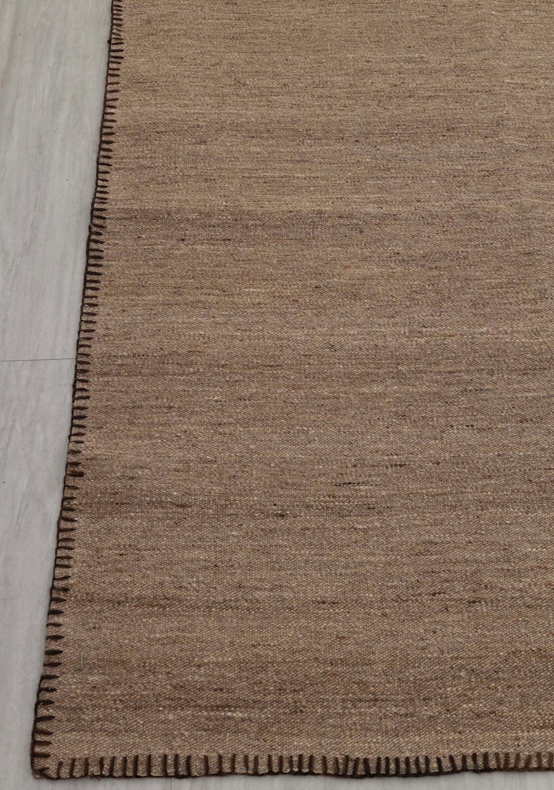 Light Brown Taupe Fine Weave Premium Wool Hand Woven Flatweave Kilim ...