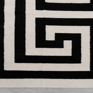 White Black Modern Geometric Design Hand Woven Wool Flatweave Rug ...