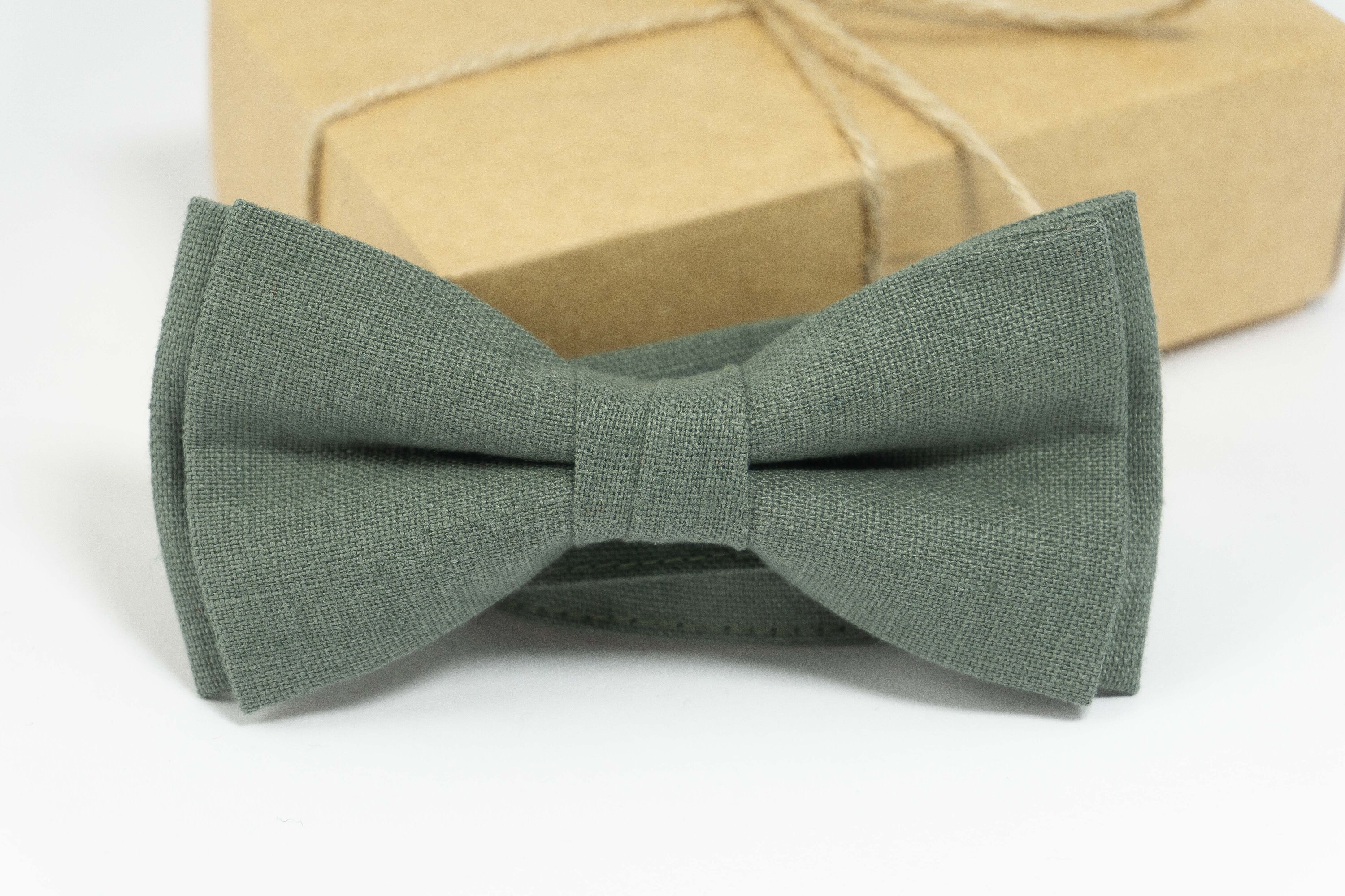 Pine bow tie Pine color bow tie wedding bow tie groomsmen | Etsy