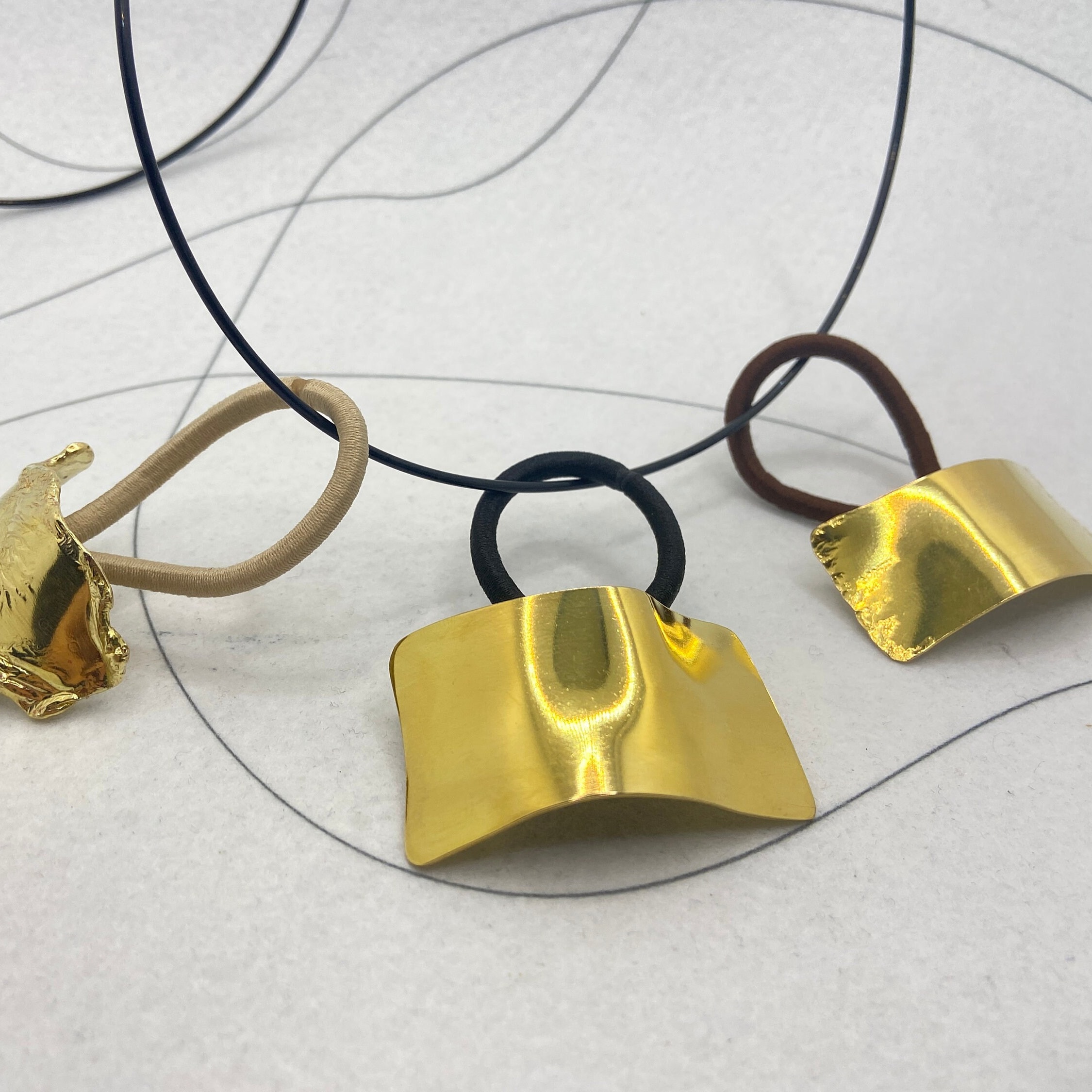 Festive Golden Ponytail Cuff, Wavy Brass Hair Accessory for Women, Gold ...