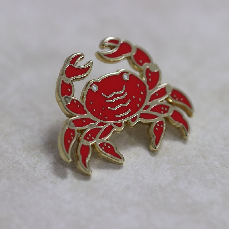 Crab Pin - Etsy
