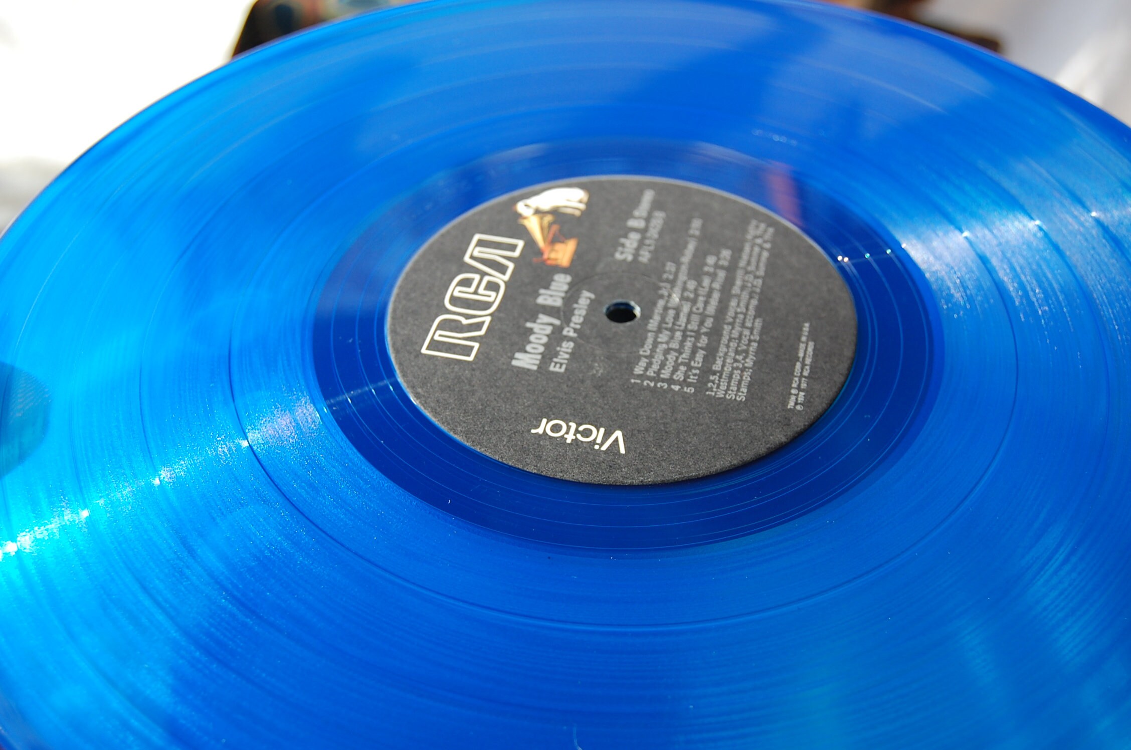 ELVIS 'moody Blue' Album LP- Blue Vinyl Record 70s Classic Rock - Good ...