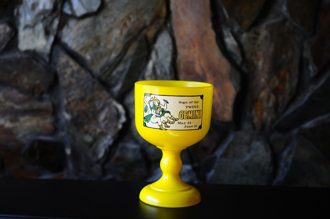 Indiana Glass Zodiac Goblets/ Vintage Gemini Yellow Glass Goblet - Etsy