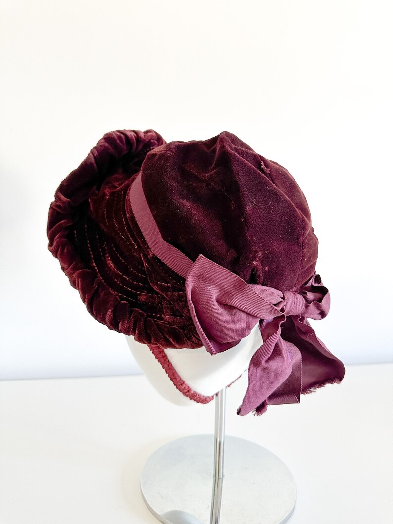 Vintage Burgundy the Lorraine Bonnet Style Hat Vintage Bonnet Hat - Etsy