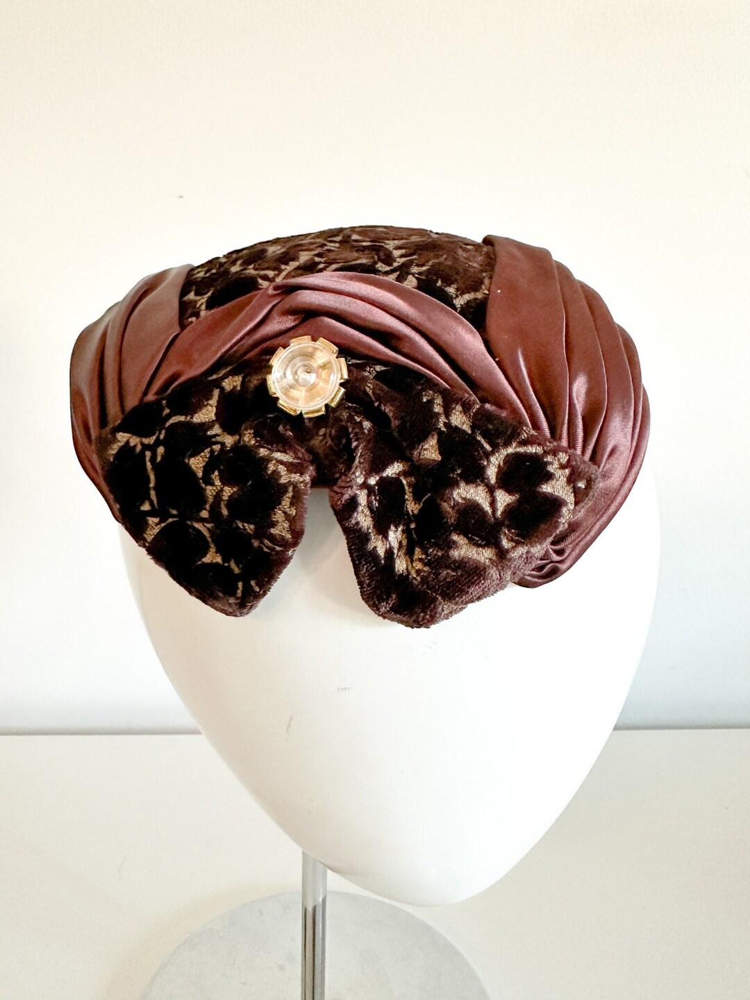 1950s Brown Cocktail Fascinator With Floral Pattern Detail| Vintage ...