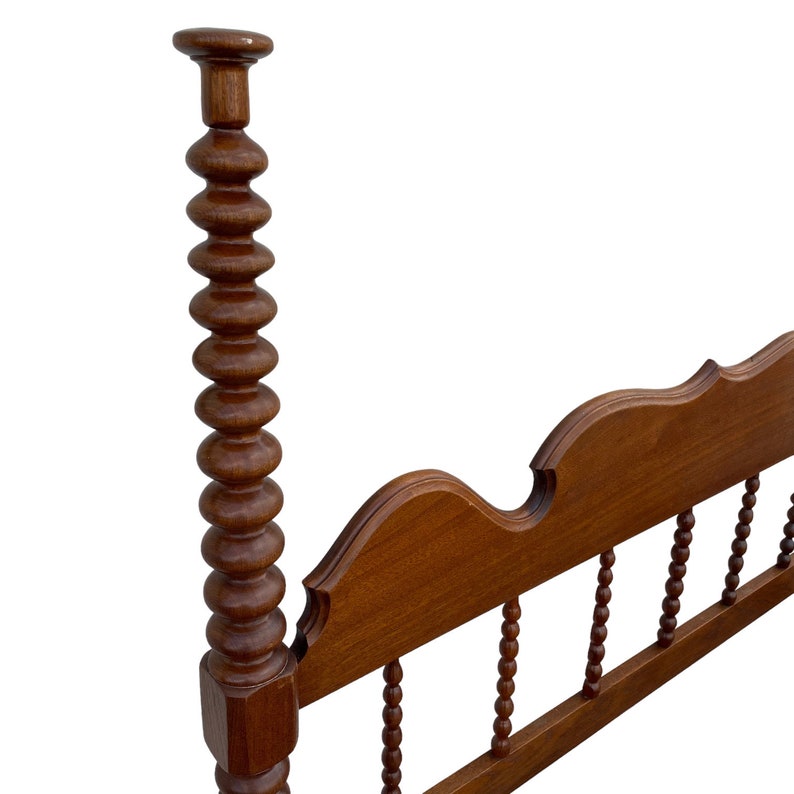 Antique Jenny Lind Spool Bed 53W 76D 54H - American Classical Bobbin ...