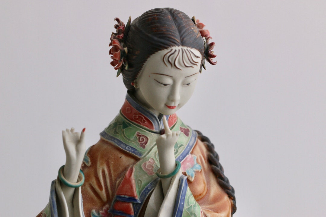 Genuine Weidong Lin Chinese Lady Porcelain Figurine 12.5 High - Etsy