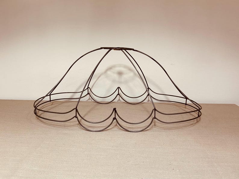 Scalloped Wire Lampshade Frame for DIY Lamp Making – Victorian Style ...