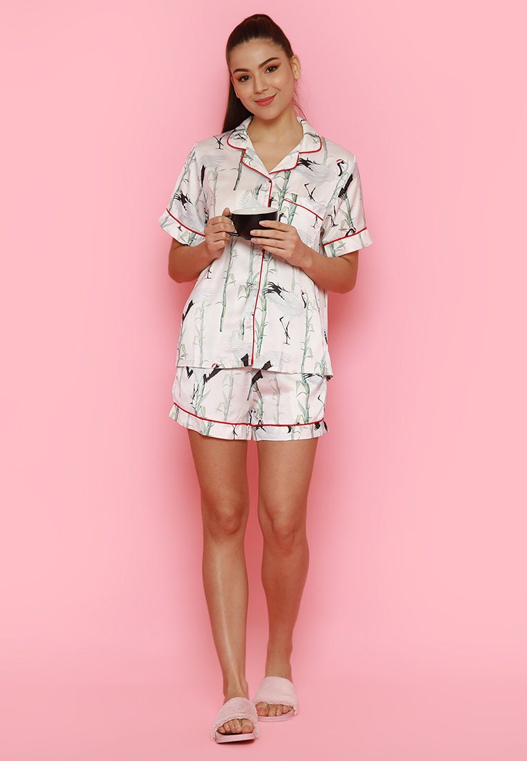 White Cranes With Red Trimming Short Sleeves Short Pants Women Pajamas ...