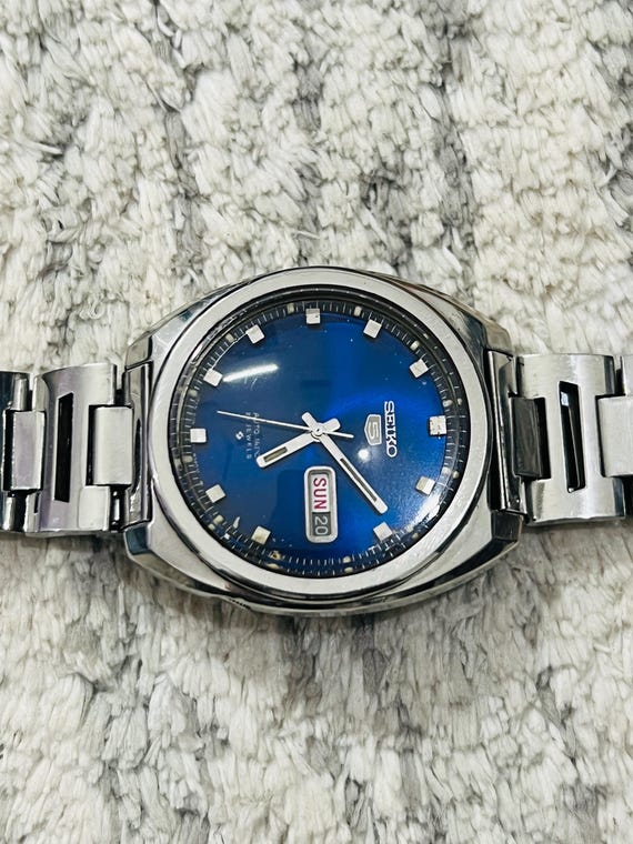 Vintage Seiko 5 Automatic Blue Dial Date/Day 21Jewels… - Gem