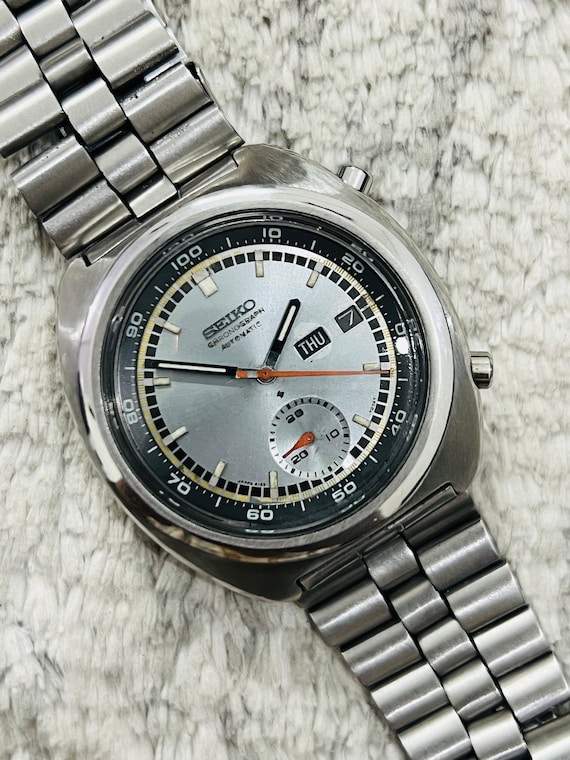 Vintage Seiko chronograph Grey Dial Date & Day Moveme… - Gem