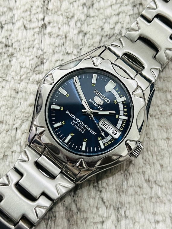 Vintage Seiko 5 Sports 100m Automatic 23Jewels Blue D… - Gem
