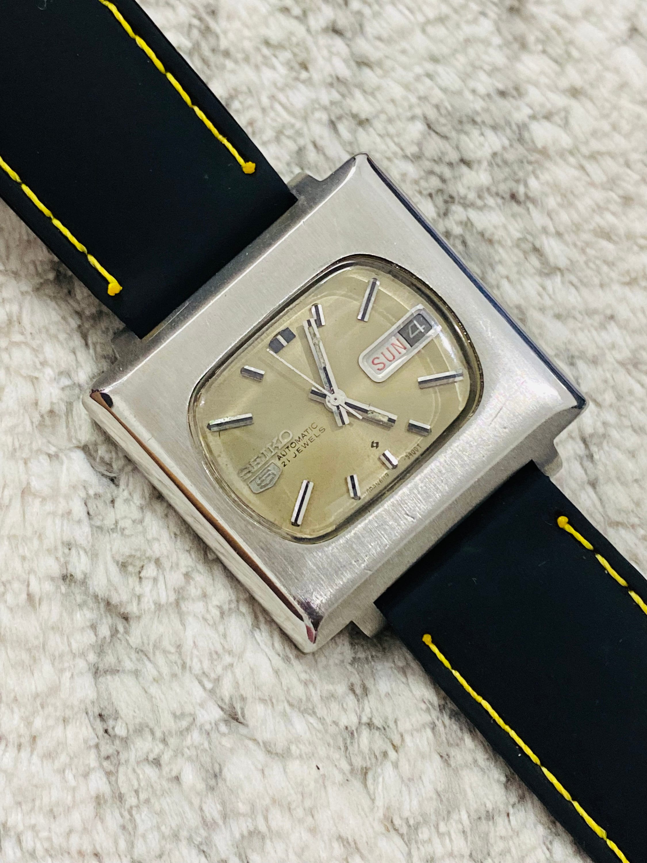 Vintage Seiko Tv Dial - Etsy Vintage Seiko Tv Dial - Etsy