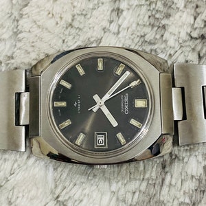 Vintage Seiko Mechanical Automatic Black Dial Movement No.7005-8180 date 17jewels Men's Wrist ...