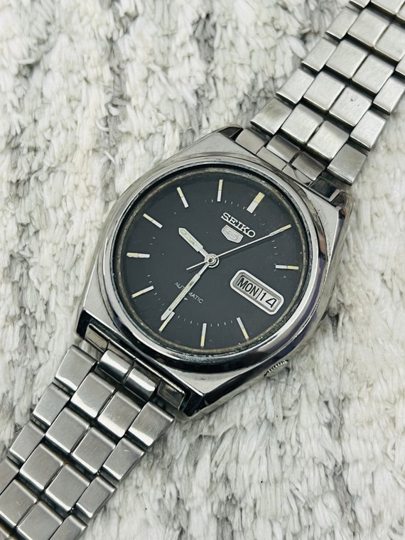 Vintage Seiko 5 Automatic Movement No.7009-8760 Black… - Gem