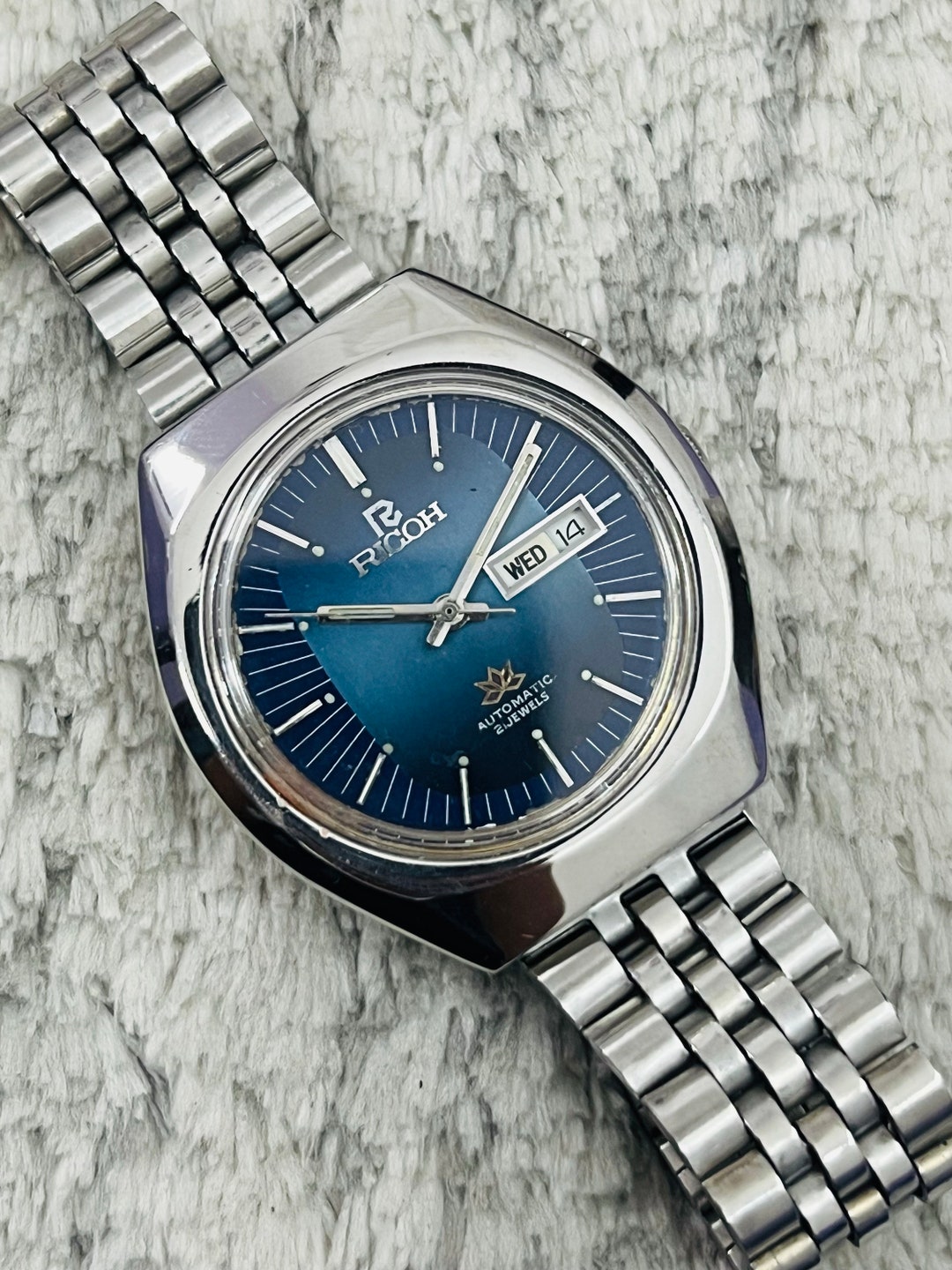 Vintage Ricoh Automatic 21jewels Blue Dial Date/day Japan Made Men's ...