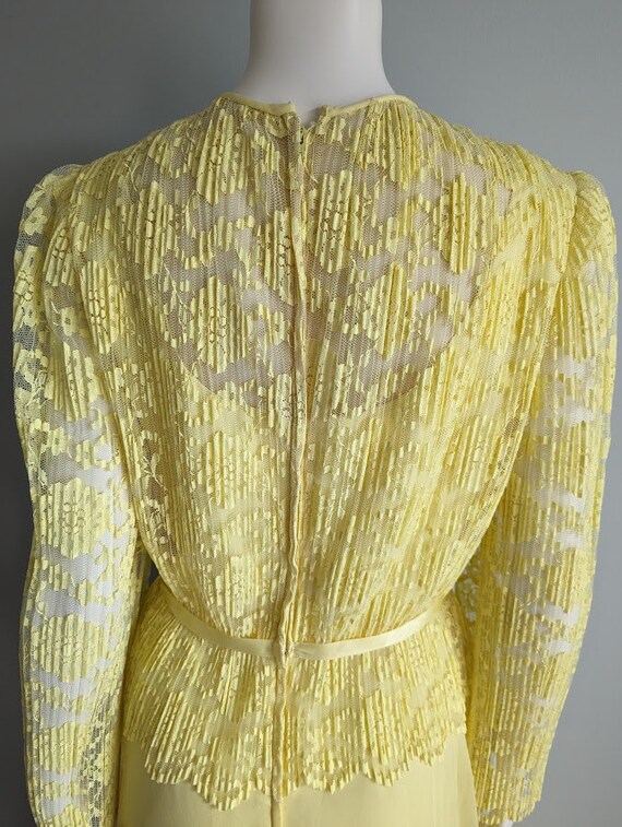 Vintage 60s yellow lace gown | 1960s flowy long sleev… - Gem