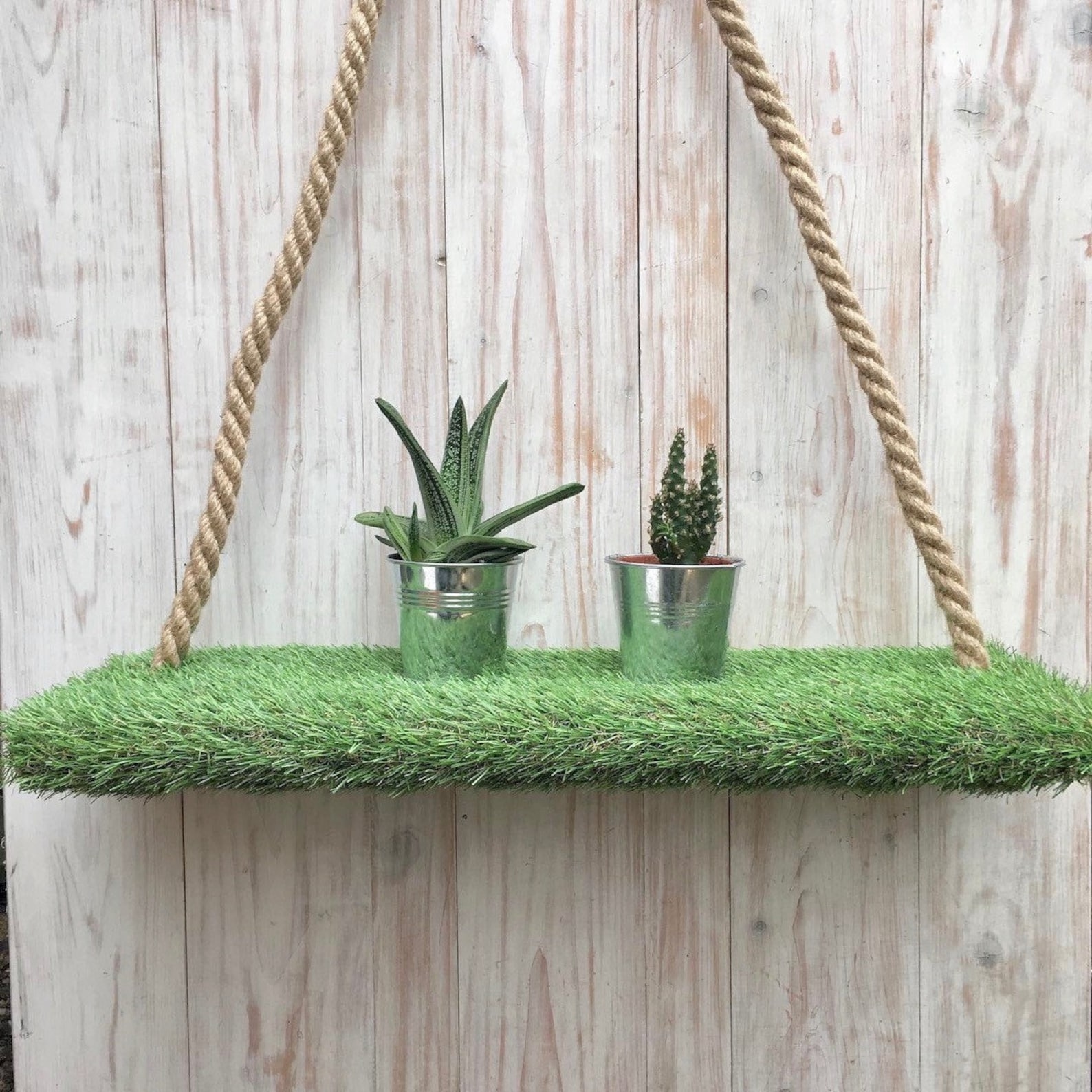 Rustic Artificial Grass Hanging Rope Shelf - Etsy.de