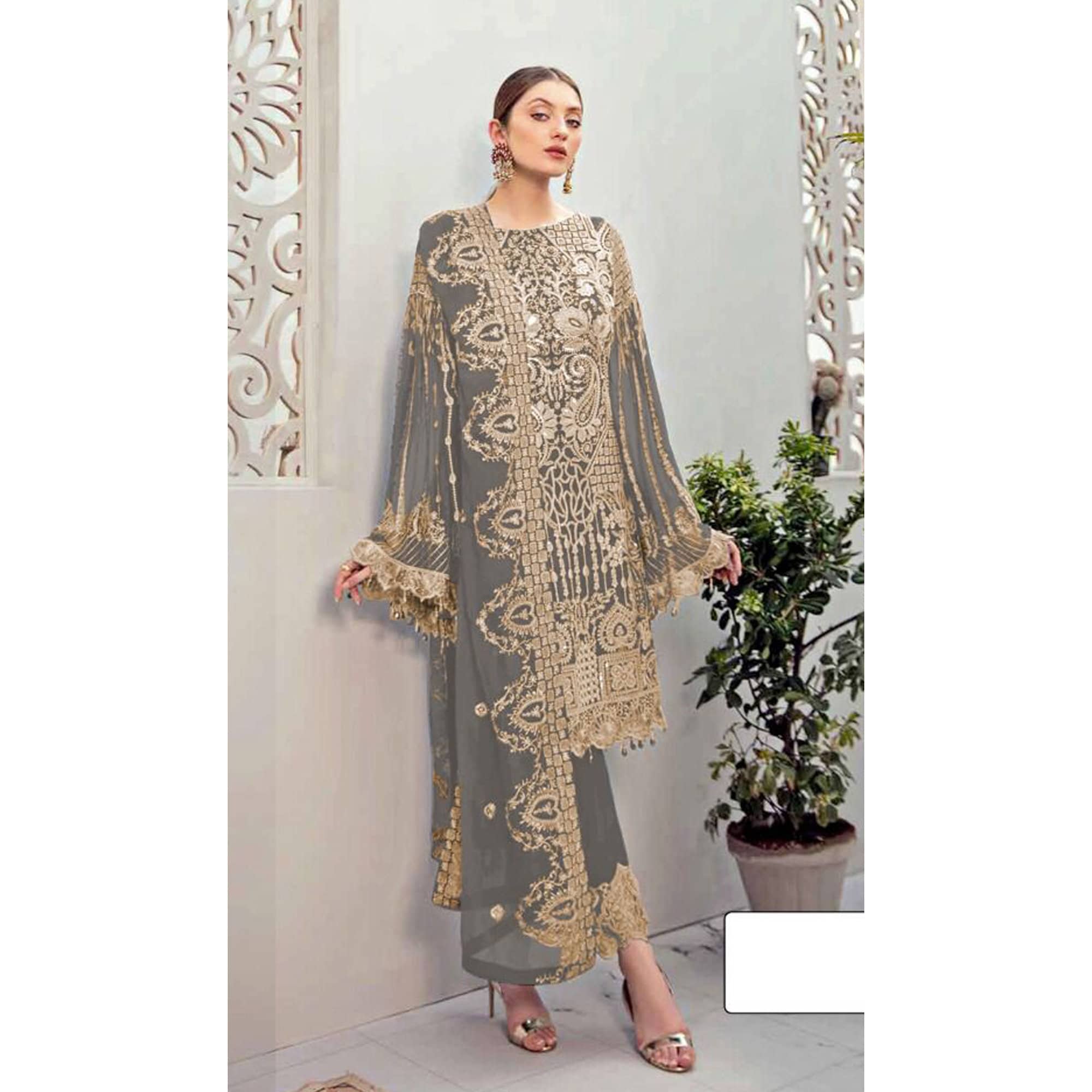 Shalwar Kameez Pakistani 2022 For Girls Pictures