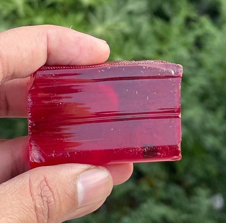 330 Cts Red Mozambique Ruby Uncut Rough Loose Gemstone, 100% AAA Top ...
