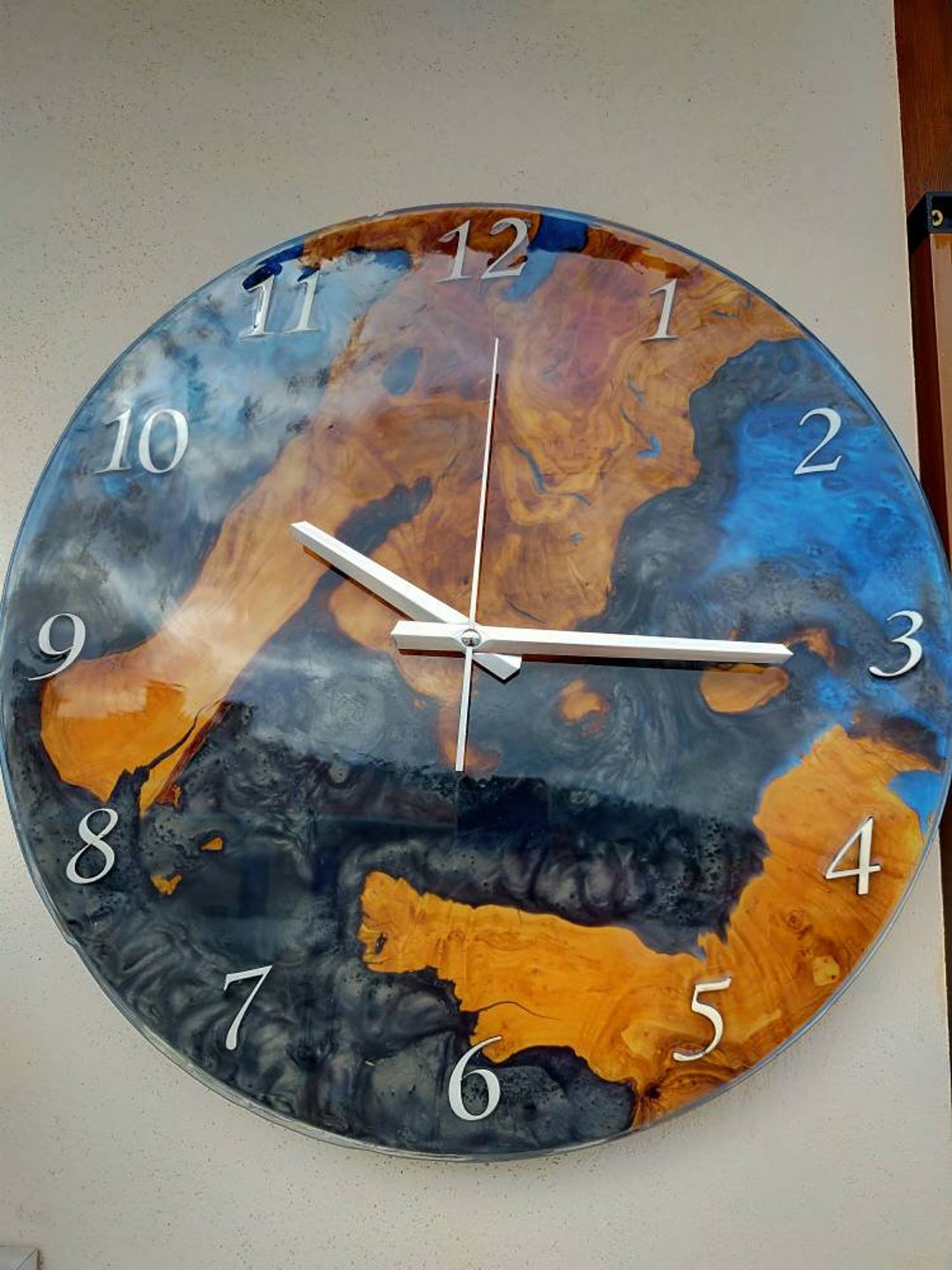 Unique Handmade Wooden and Epoxy Resin Wall Clocks, Handmade Resin Wood ...