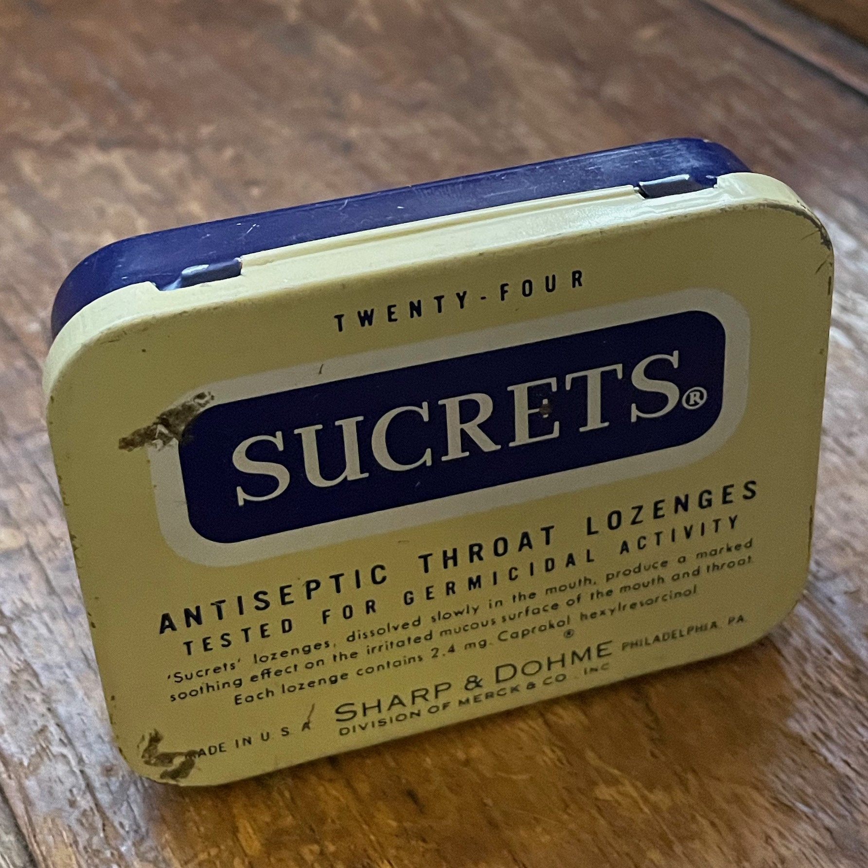 Vintage Sucrets Antiseptic Throat Lozenge Metal Hinged Tin Medicinal ...