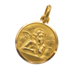 18k Gold Cute Angel Raphael Medallion - Vintage 18 Karat Solid Yellow ...