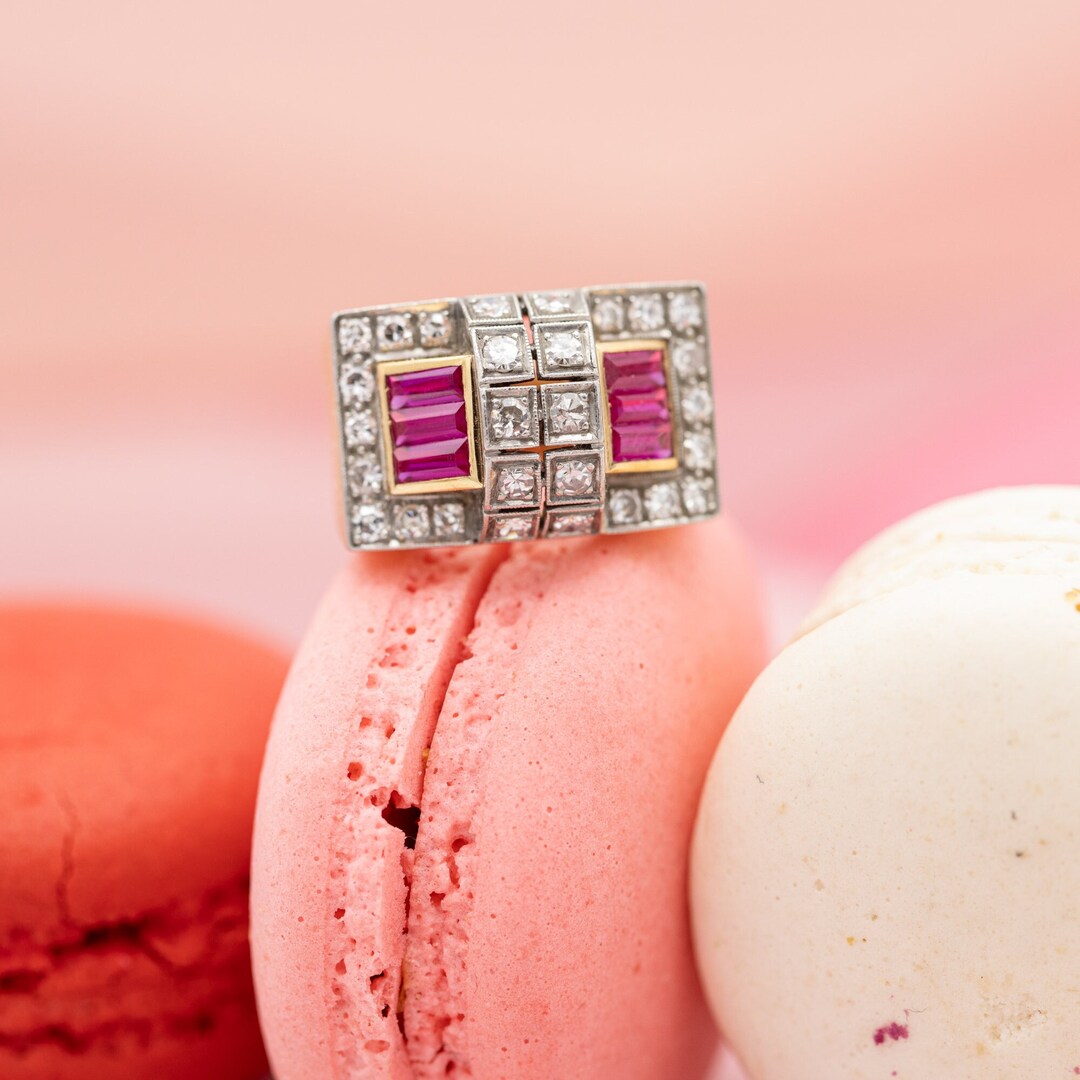 Heavy 18 Karat Yellow Gold Tank Ring - Ruby & Diamond - Big Estate ...