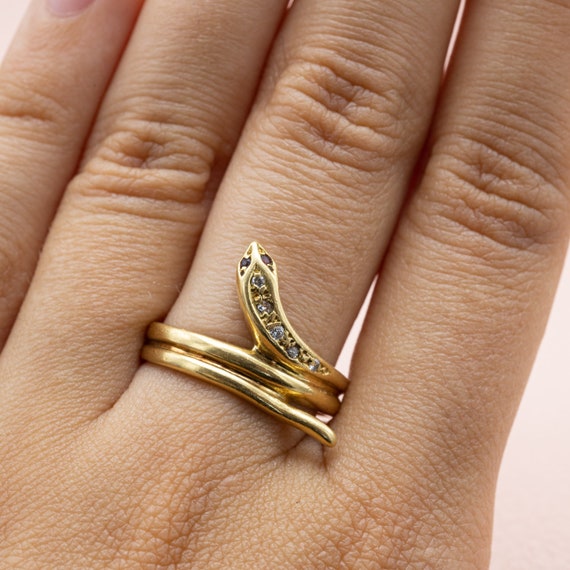 18k solid gold Snake Ring - Victorian symbol of etern… - Gem