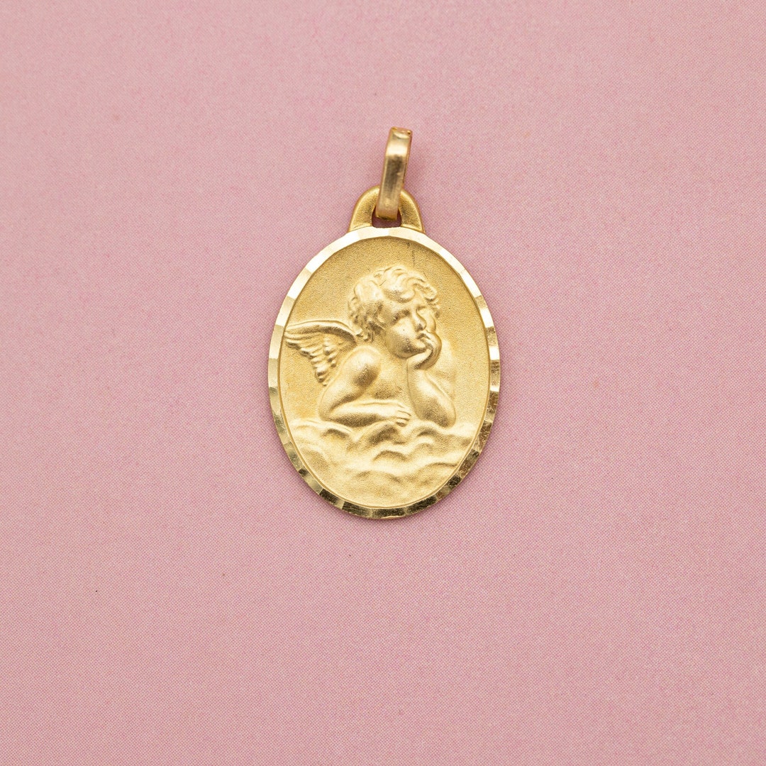 18k Cute Angel Raphael Medallion - Vintage Solid Yellow Gold Pendant ...