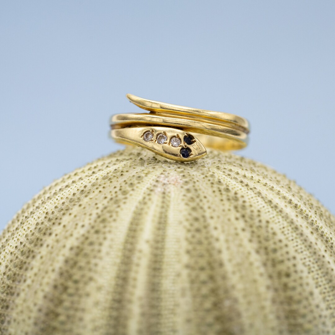 18k Vintage Snake Ring - Victorian Symbol of Eternal Love - 18k Yellow ...