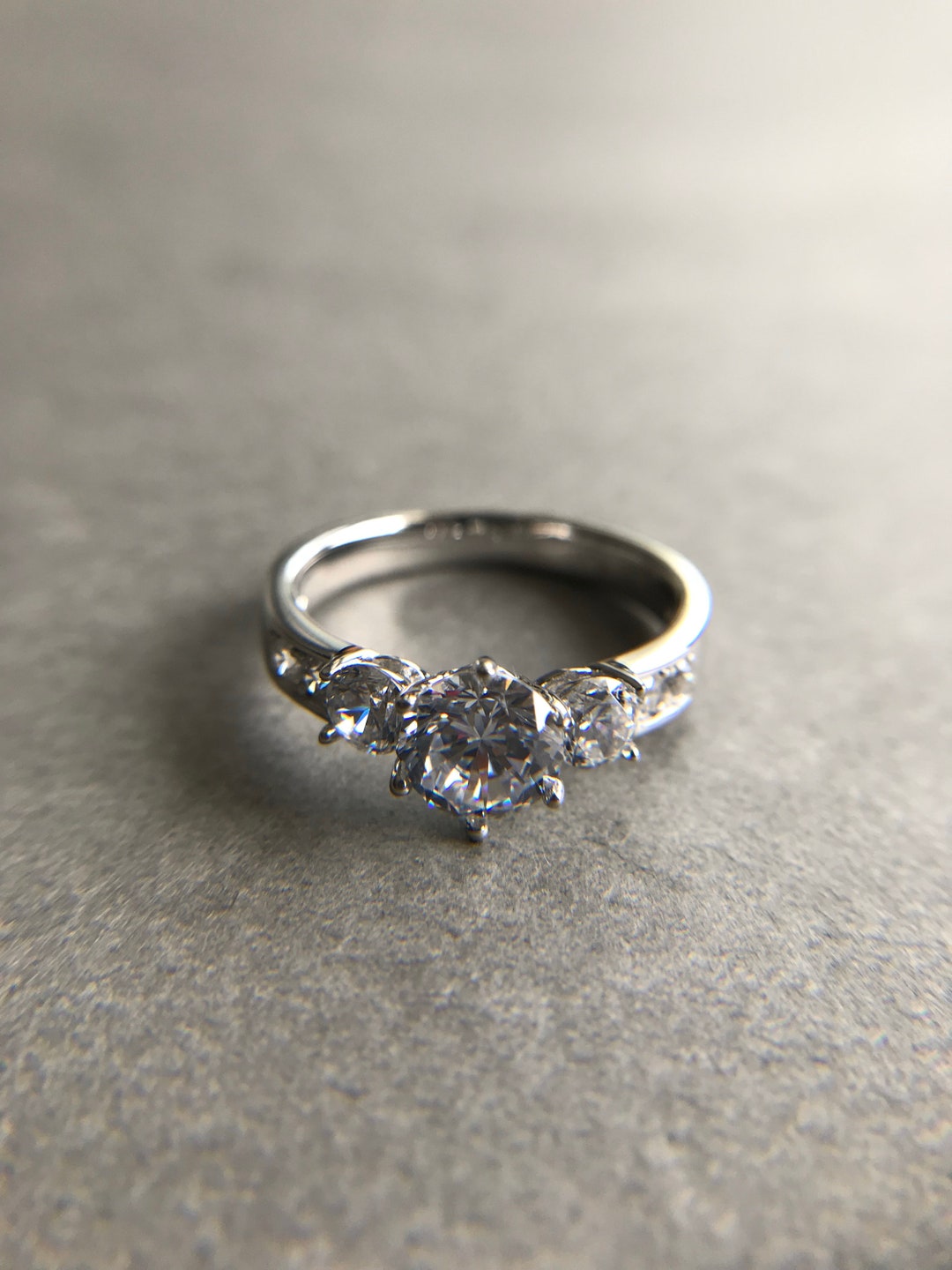 Round Engagement Ring, Round Cut Solitaire, Diamond Cubic Zirconia CZ ...