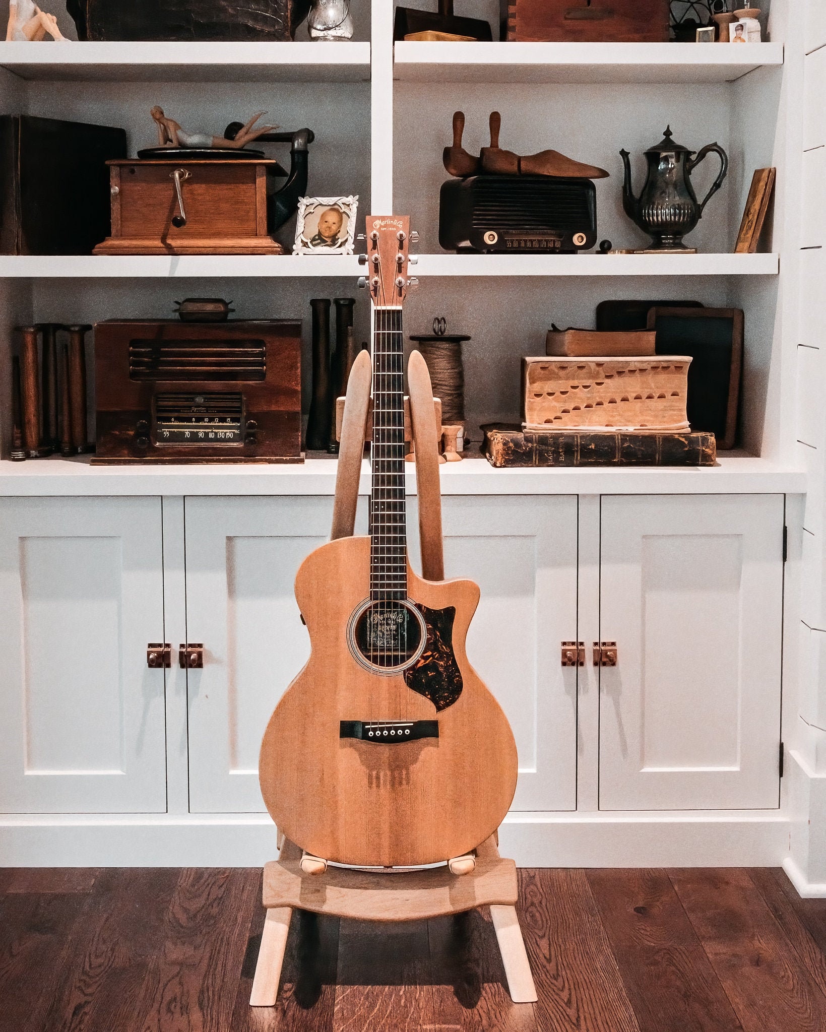 Maple Guitar Stand - Etsy