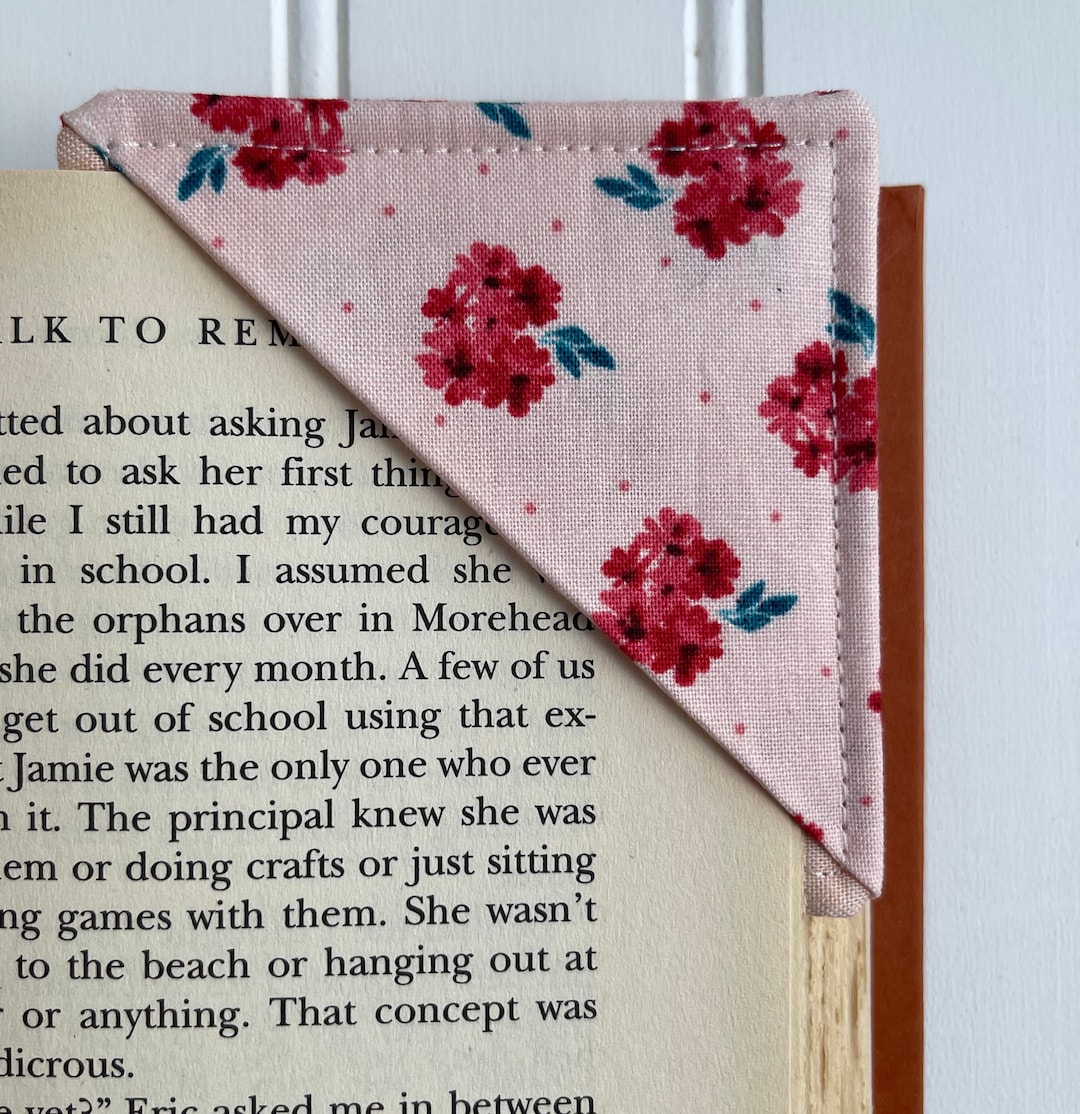 Fabric Corner Bookmarks, Handmade Gift for Book Lovers, Fabric Bookmark ...