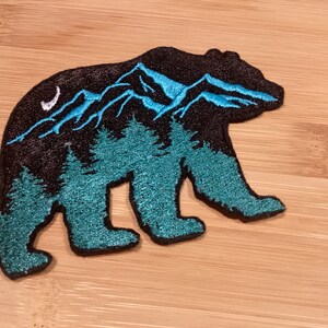Embroidered Mountain Forest Bear Scene Patch 4.50x 3inches Wilderness ...