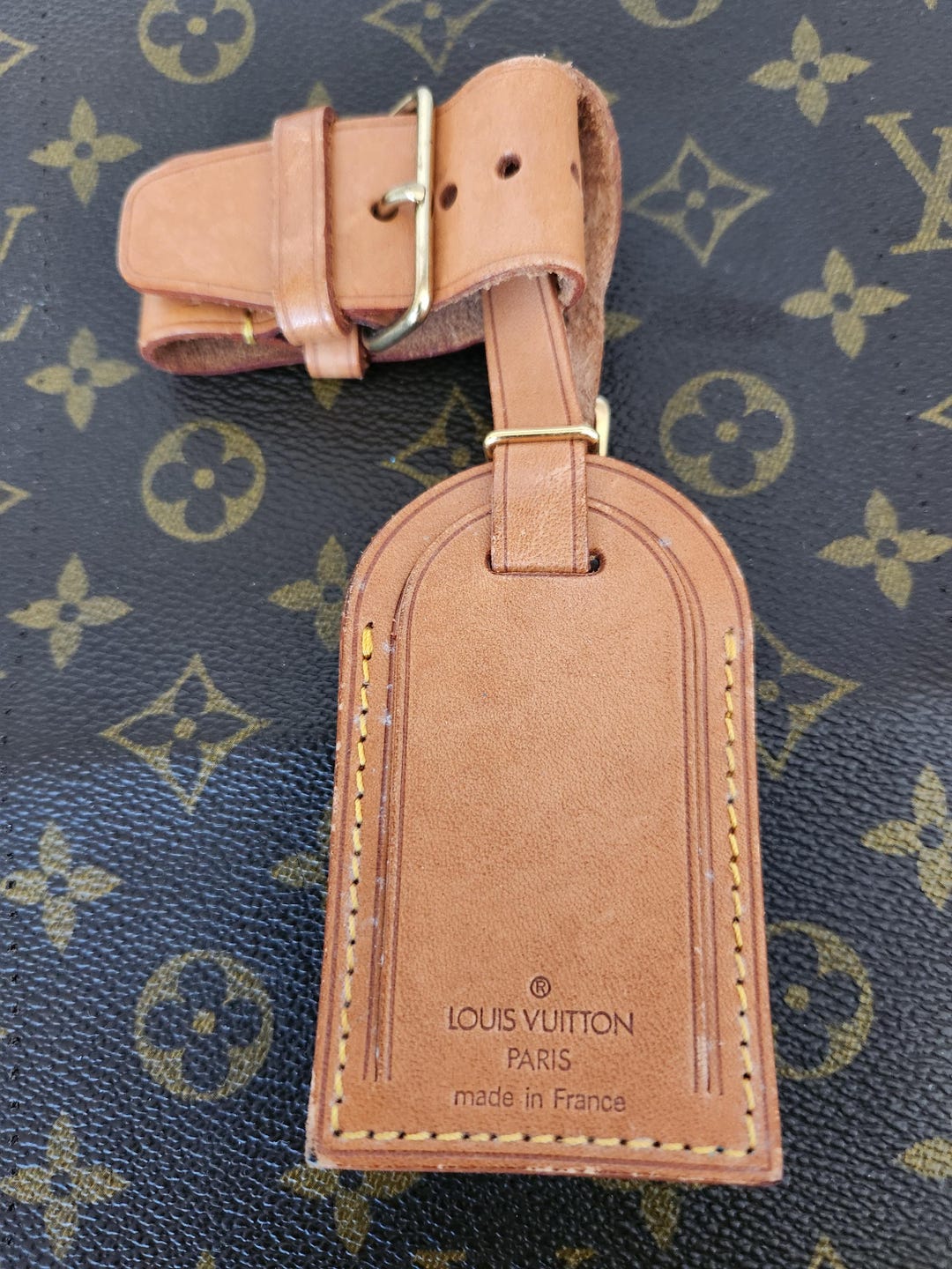 Authentic Louis Vuitton 2-piece Leather Luggage Tag & Poignet - Etsy