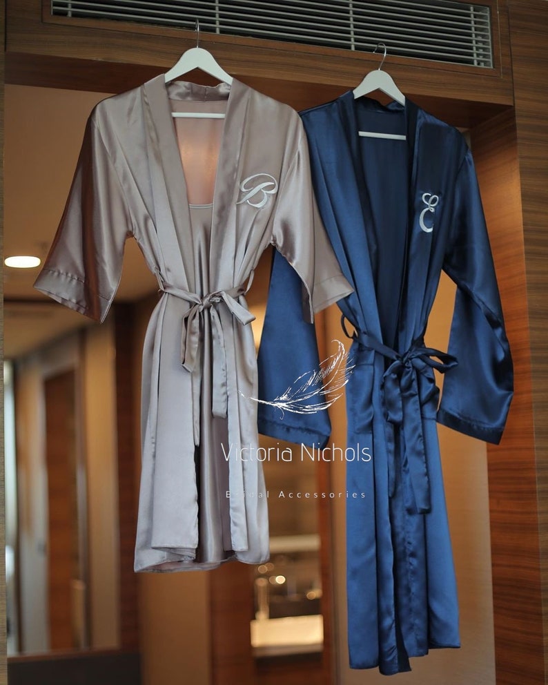 Personalized Silk Couple Robes: Embroidered Mr & Mrs Matching Robes ...