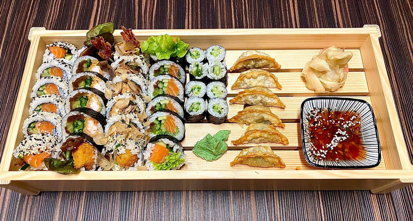 Sushi Box Box Bento Box Serving Sushi Small 15x30 Cm - Etsy