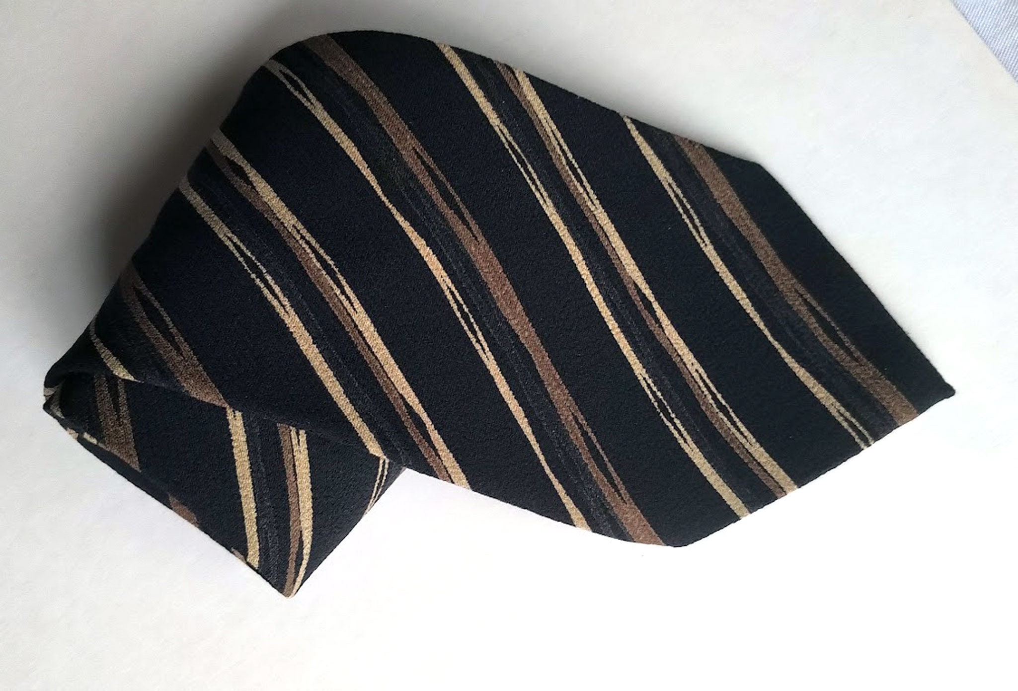 Vintage* Hugo Boss - Silk Necktie / Made in Italy / Black W/ Irregular ...