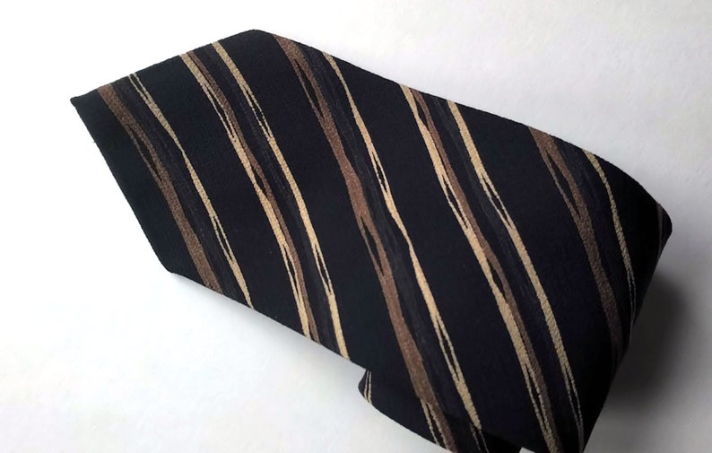 Vintage* Hugo Boss - Silk Necktie / Made in Italy / Black W/ Irregular ...