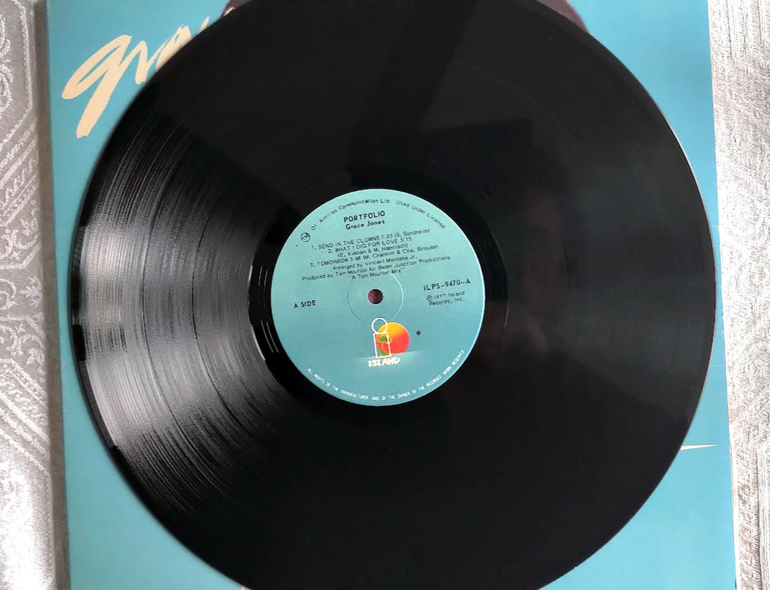 Grace Jones – Portfolio / Vinyl LP / *1977 Island Records Release (blue ...
