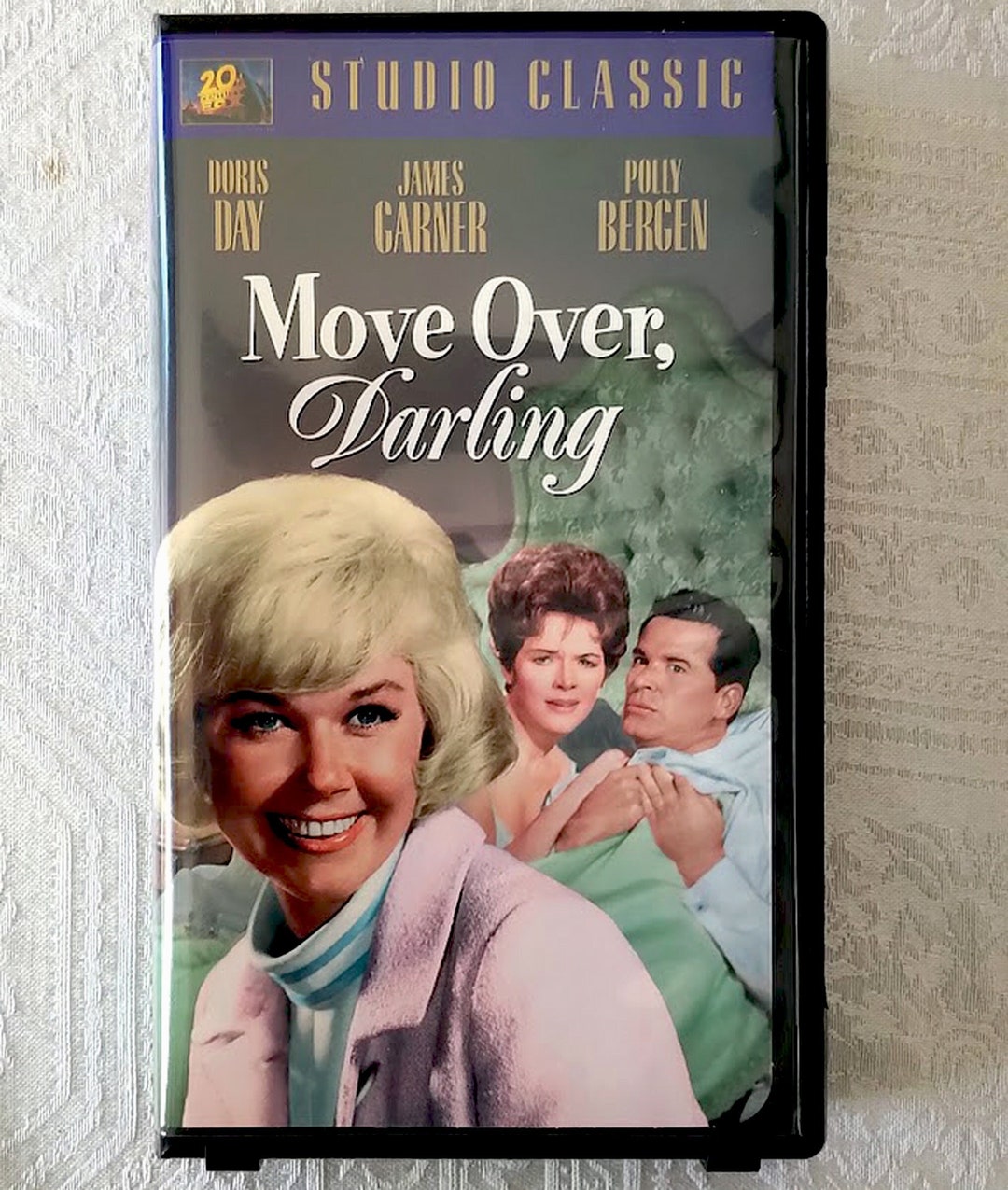 Move Over, Darling 1963 VHS 1999 / Black, Hard Clamshell Case/ Doris ...