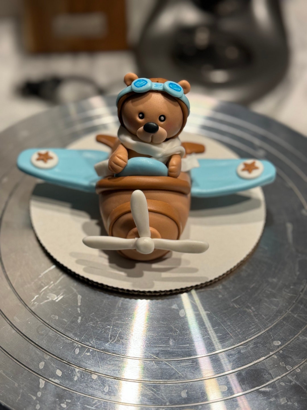 Fondant Bear in Airplane Cake Topper, Edible Bear in Airplane Topper ...